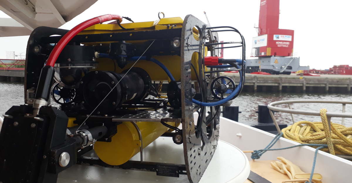 North Sea Port tests Asset.Insight. underwater robot in quay inspection ...